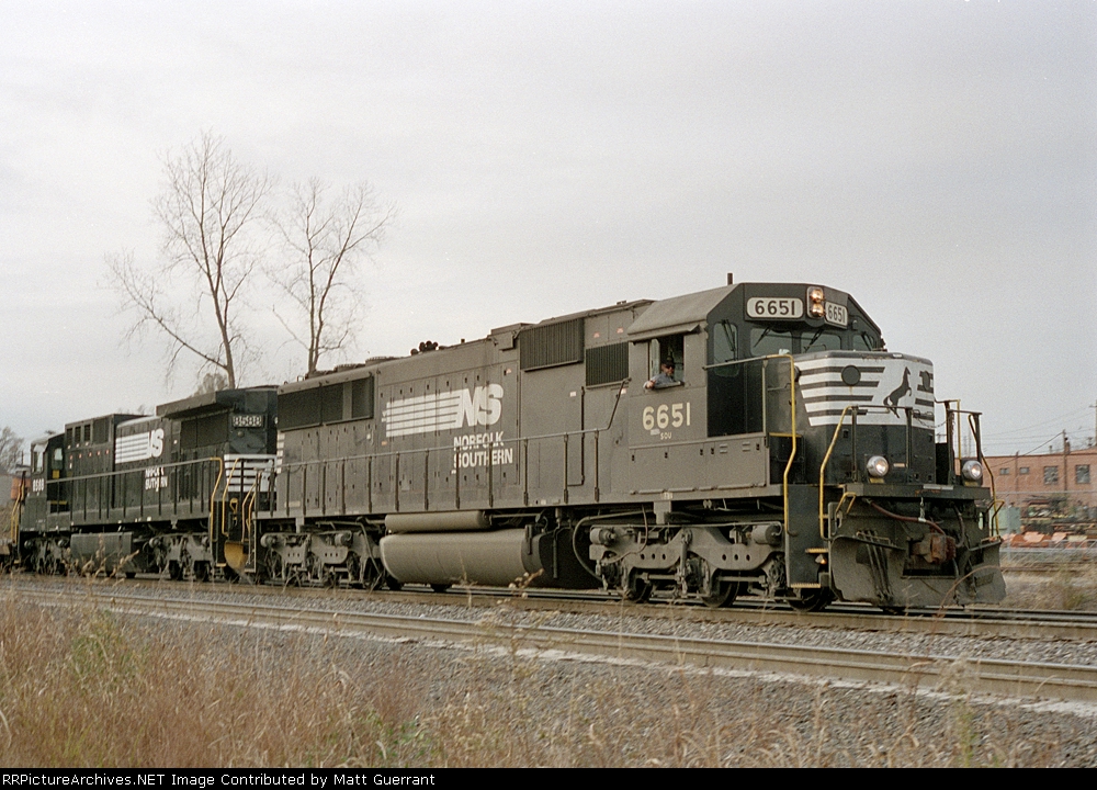 NS SD60 6651, NS C39-8 8588